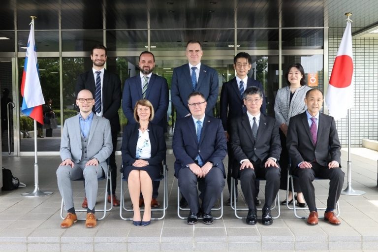 KEK｜High Energy Accelerator Research Organization - KEK｜高エネルギー加速器研究機構